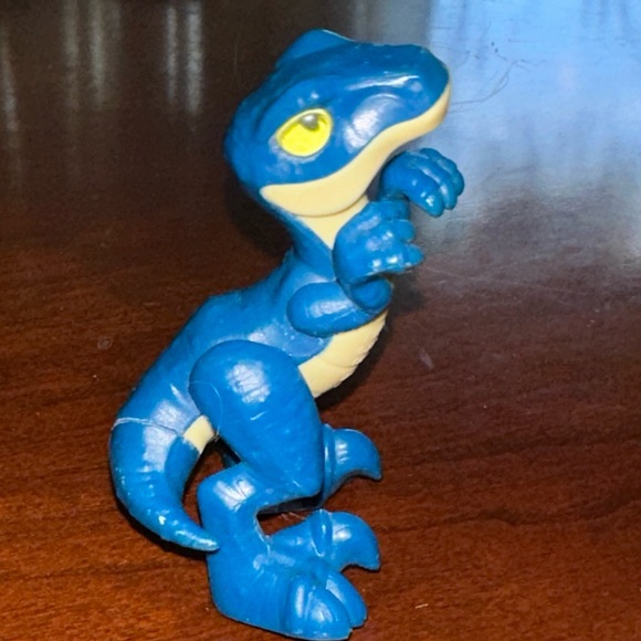 Fisher-Price | Toys | Imaginext Jurassic Park Rare World Egg Blue ...